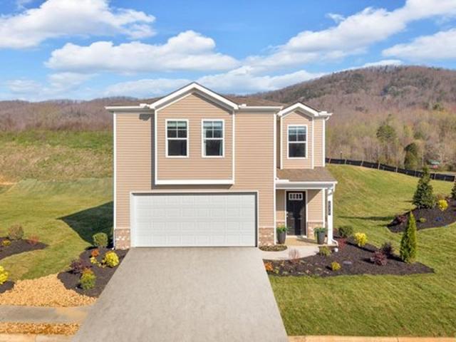 112 S Blissful Meadows Dr, Harriman, TN 37748