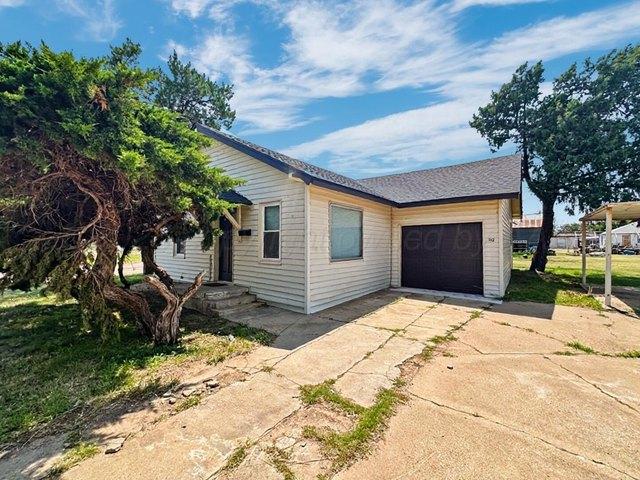 112 S Dallas Ave, Tulia, TX 79088