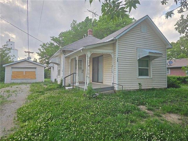 112 S Kallock St, Richmond, KS 66080