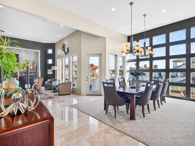 112 Sailfish Court