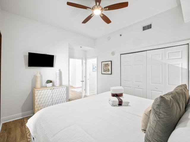 112 Seascape Dr, Unit 2402 PENTHOUSE, Miramar Beach, FL 32550 | MLS #999355