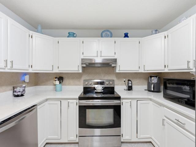 112 Sequoia Court