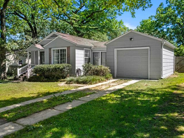 112 Sheridan Road