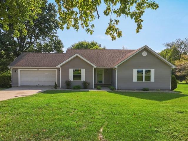 112 Silvercreek Dr, Danville, KY 40422