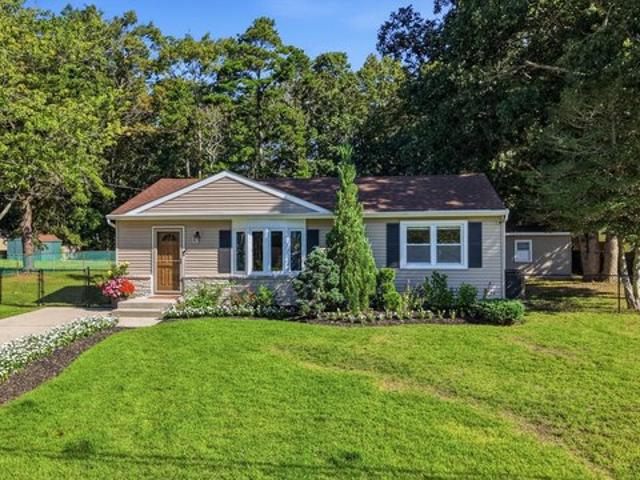 112 Spray Ave, Egg Harbor Township, NJ 08234