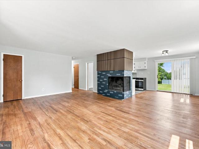 112 Stump Road