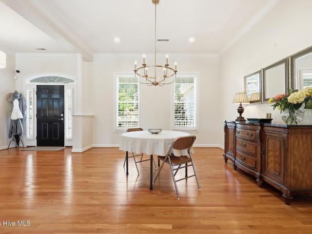 112 Steeplechase Way
