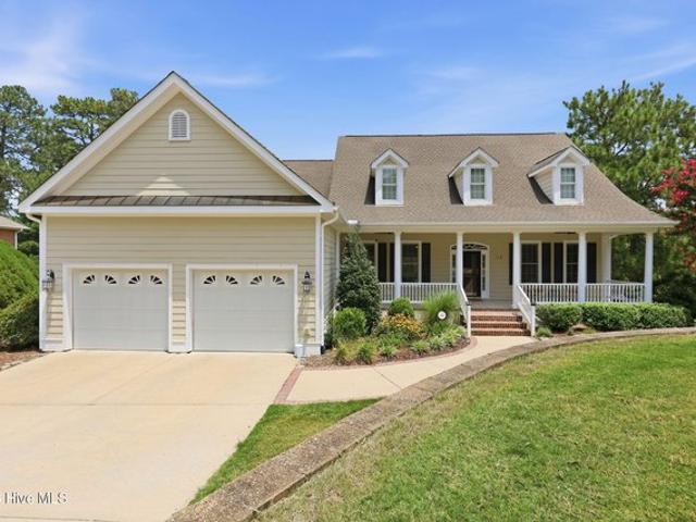 112 Steeplechase Way, Southern Pines, NC 28387