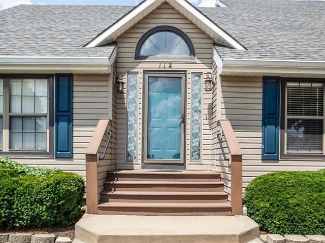 112 Stonebridge Lane