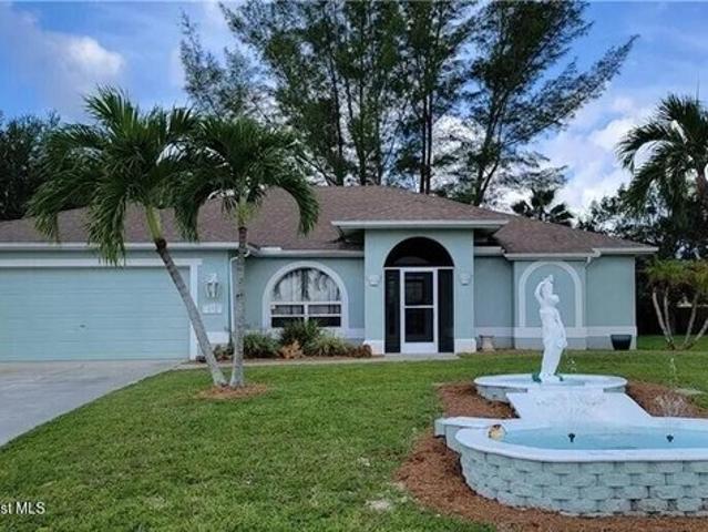 112 SW 34th Pl, Cape Coral, FL 33991