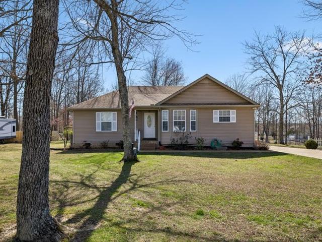 112 Switchboard Rd, Portland, TN 37148