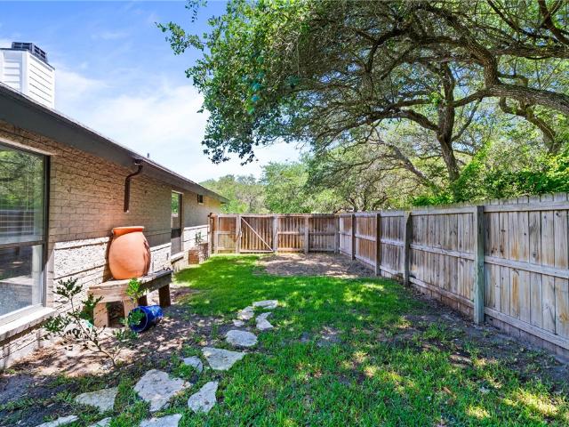 112 Poquito Dr, Rockport, TX 78382 | MLS #471869