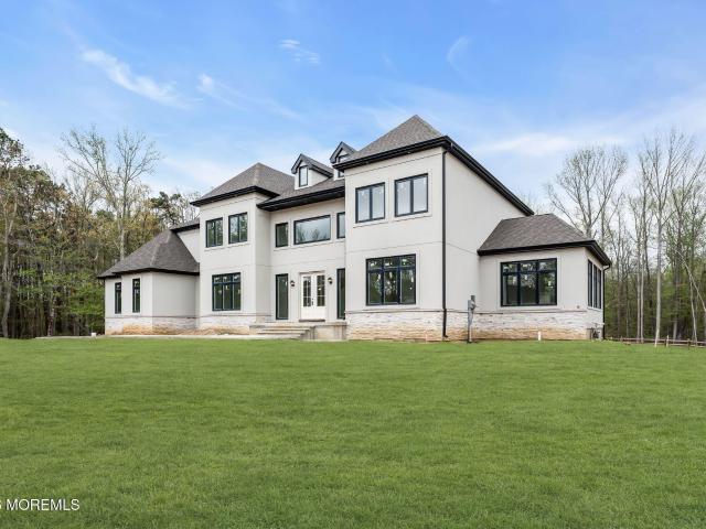 112 Parker Chase Court