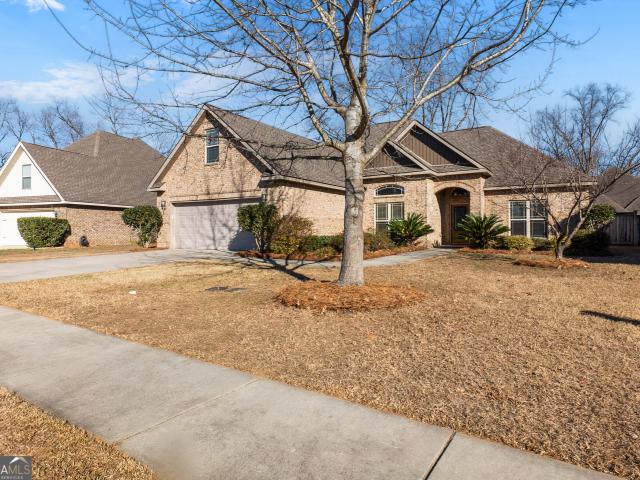 112 Parkview Grove