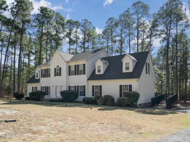 112 Parkwood Court