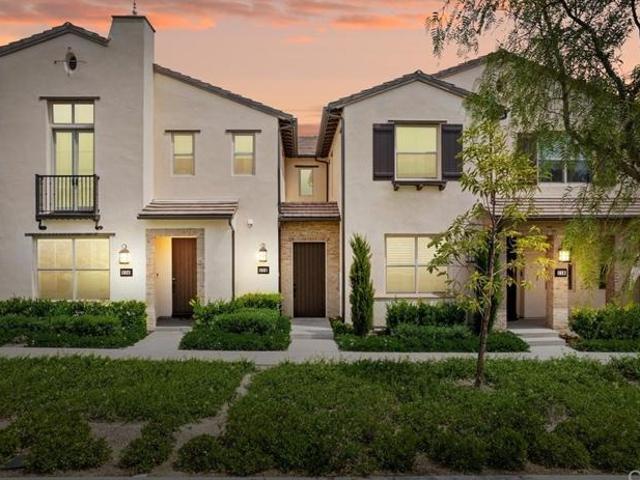 112 Parkwood Irvine, CA 92620