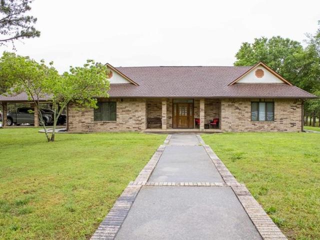 112 Peaceful Ln, Mena, AR 71953