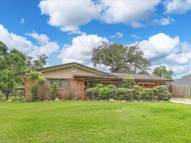 112 Persimmon Lane