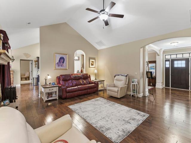 112 Providence Point Lane