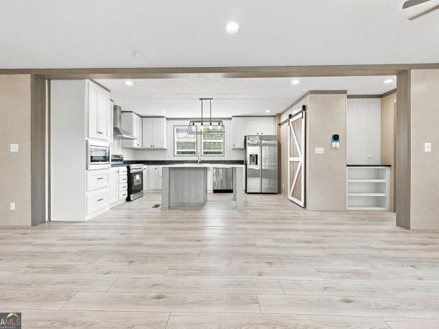 112 Purdy Drive