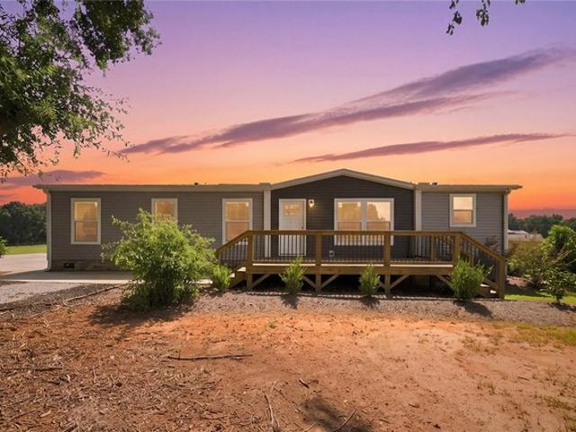 112 Purdy Rd, Iva, SC 29655