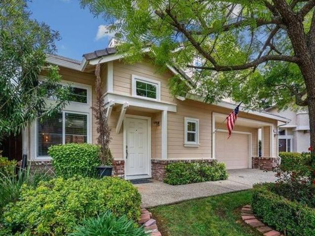 112 Royalton Cir, Folsom, CA 95630