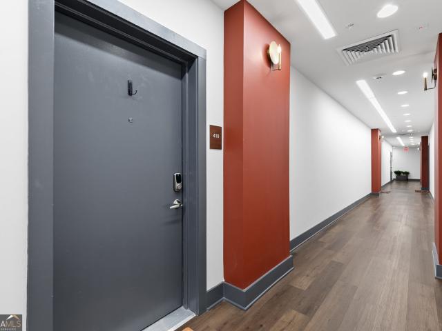 112 Rogers Street NE 410