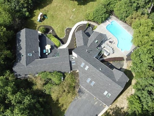 112 Ravine Ln, North Barrington, IL 60010