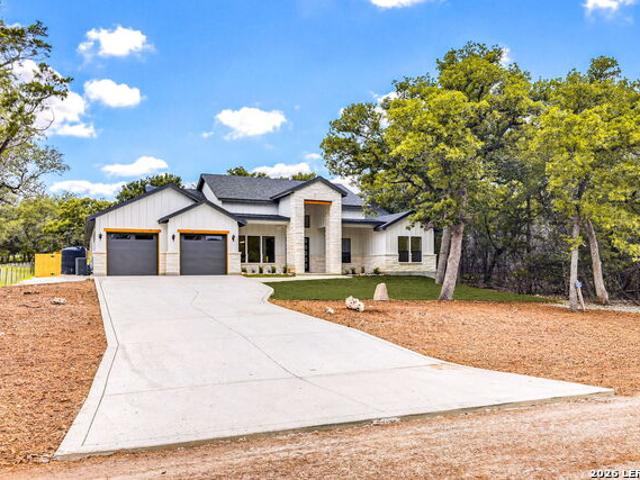 112 River View Dr