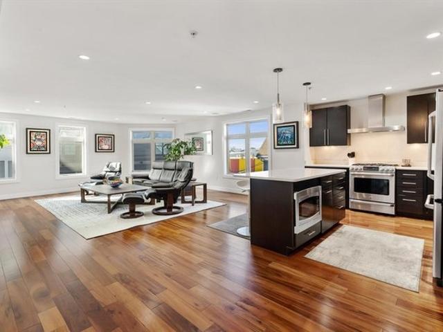 112 W 9th St Unit 2, Boston, MA 02127