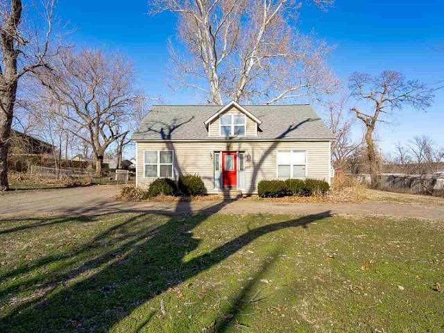112 W 1st St, Coyle, OK 73027