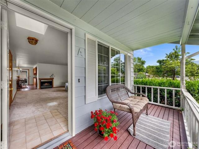 112 W 2nd St Unit A, Everson, WA 98247