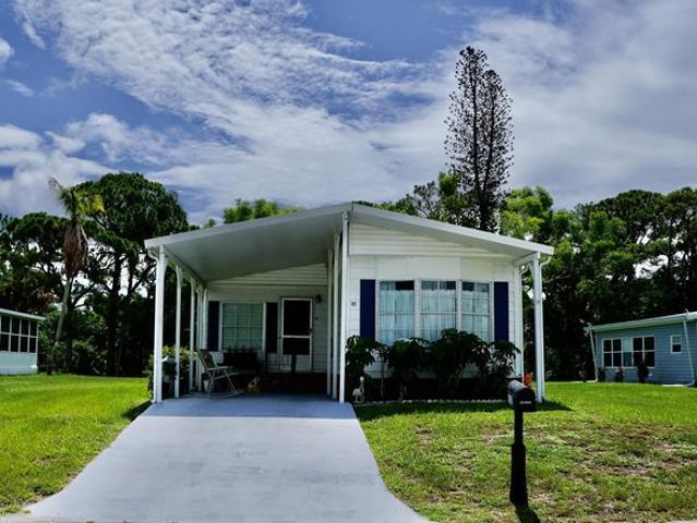 112 W Caribbean, Port Saint Lucie, FL 34952