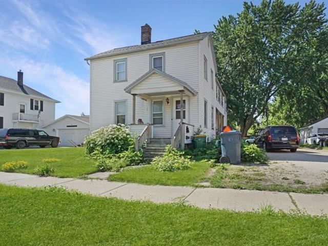 112 W Cotton St, Fond du Lac, WI 54935