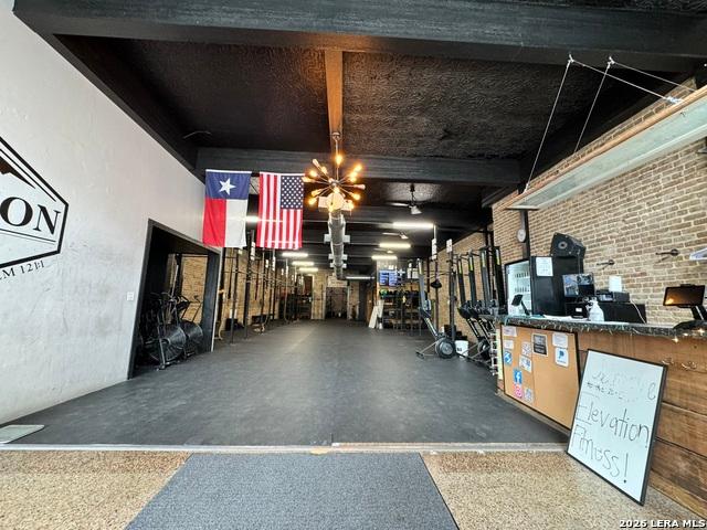 112 W Court