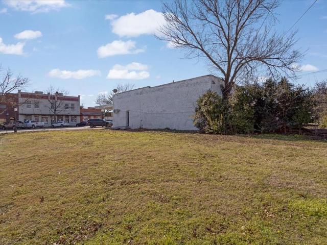 112 W Main Street