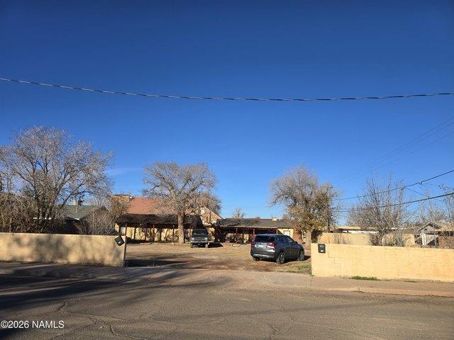 112 W Oak St, Winslow, AZ 86047