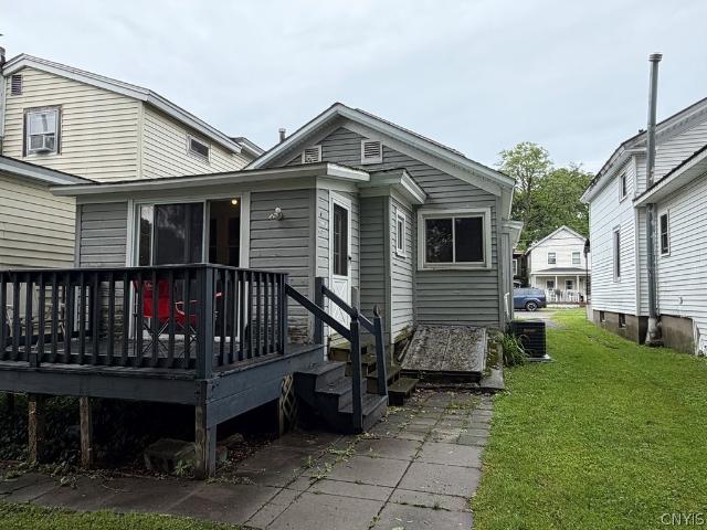 112 W Seneca Street