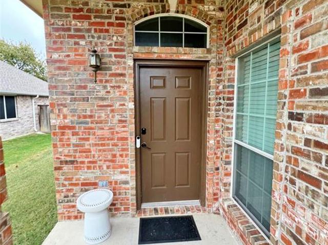 112 Walnut Lane