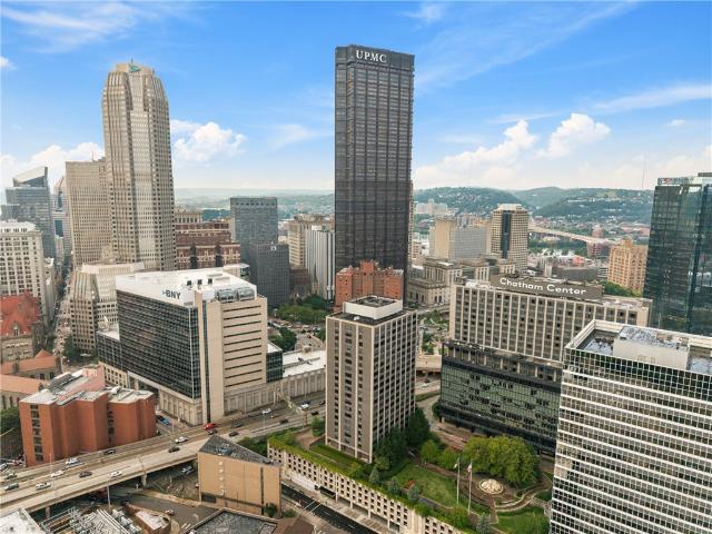 112 Washington Pl 6A