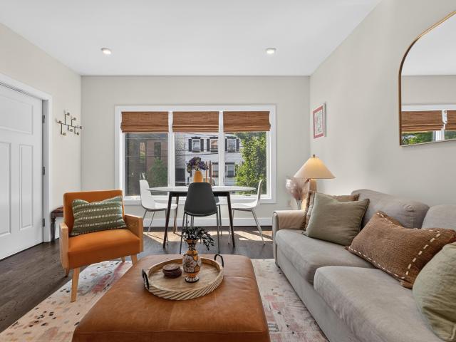 112 Webster Ave # 1
