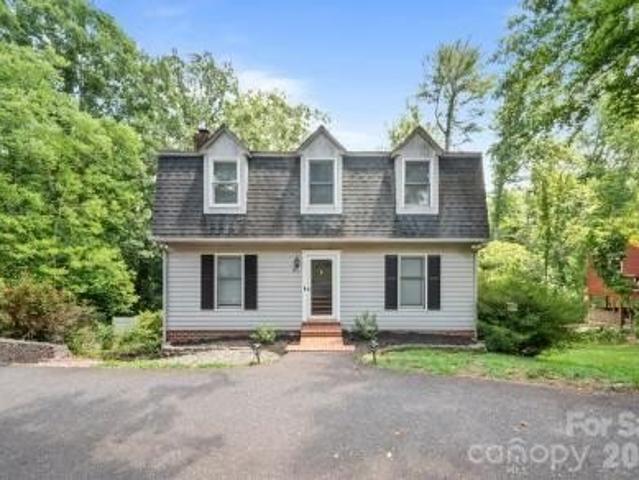 112 Wedgewood Dr, Morganton, NC 28655
