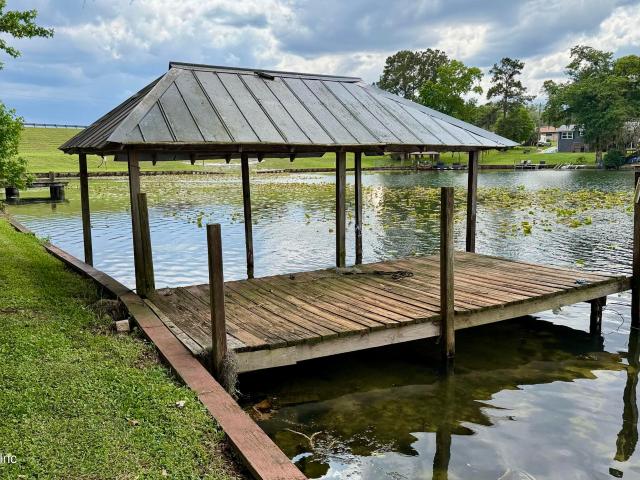 112 Wesley Rd, Green Cove Springs, FL 32043 | MLS #2144