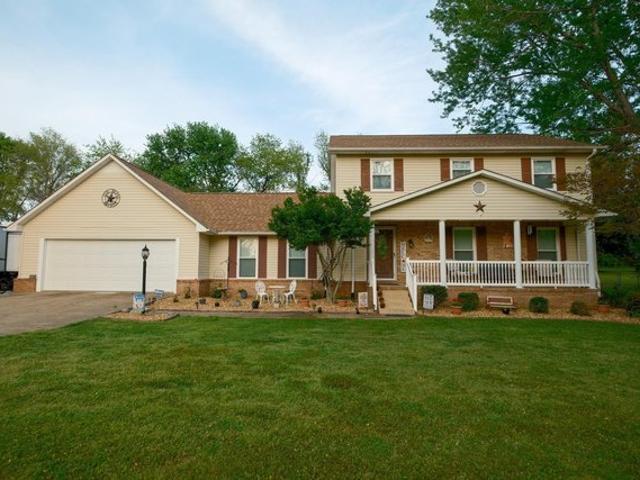112 Wheat St, Martin, TN 38237