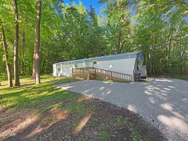 112 White Cemetery Rd, Wildersville, TN 38388