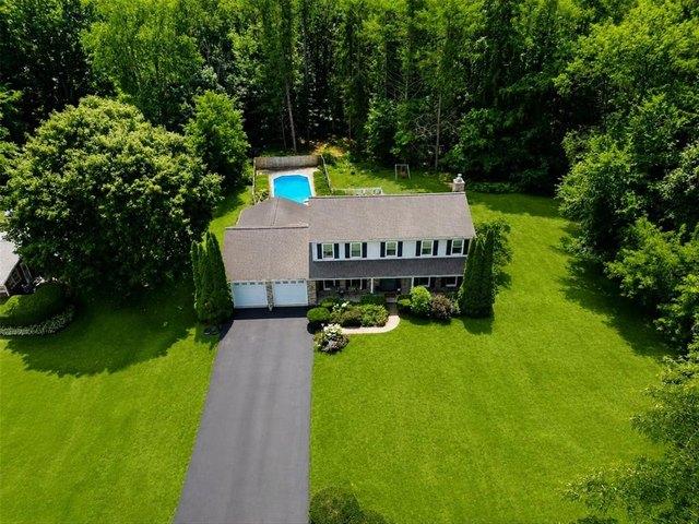 112 Wisconsin Dr, Binghamton, NY 13901