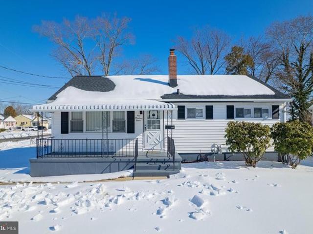 112 Wright Ave, Glassboro, NJ 08028
