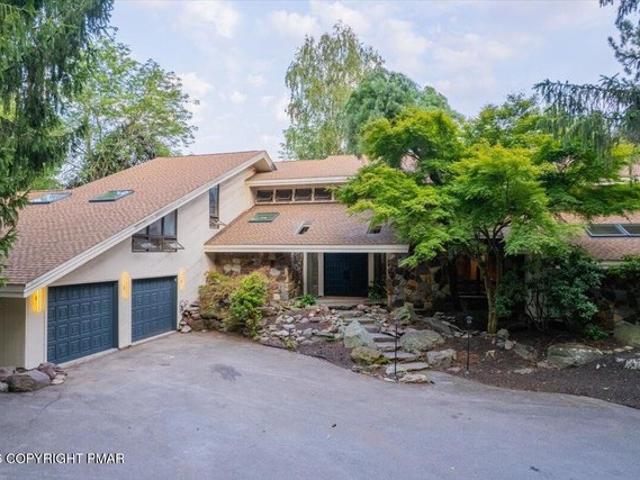 112 Tawny Fox Trl, East Stroudsburg, PA 18301