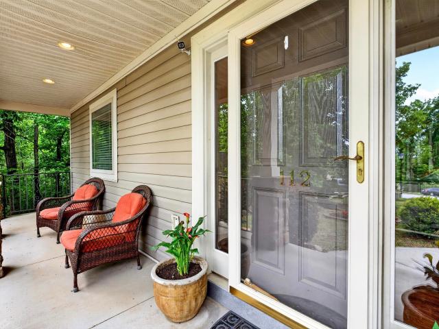 112 Trotter Court