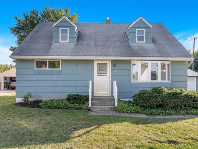 112 University Ave, Depew, NY 14043